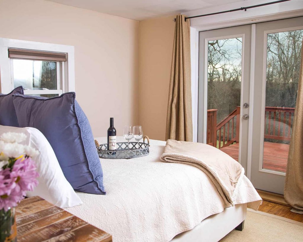 Blue Ridge Mountain Cottages | Romantic Northern Virginia Getaway