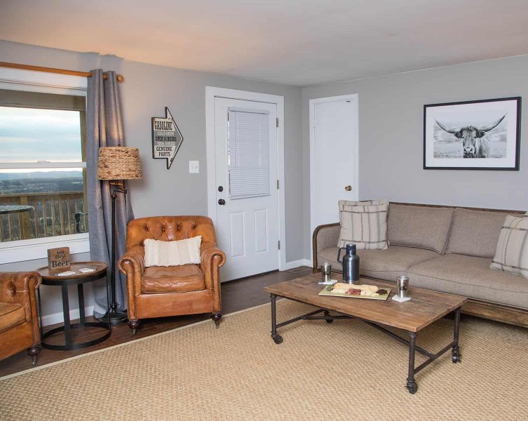 Blue Ridge Mountain Cottages | Romantic Northern Virginia Getaway