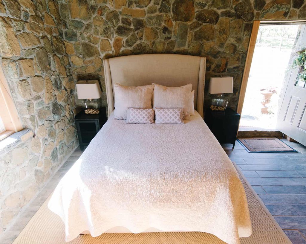 Blue Ridge Mountain Cottages | Romantic Northern Virginia Getaway