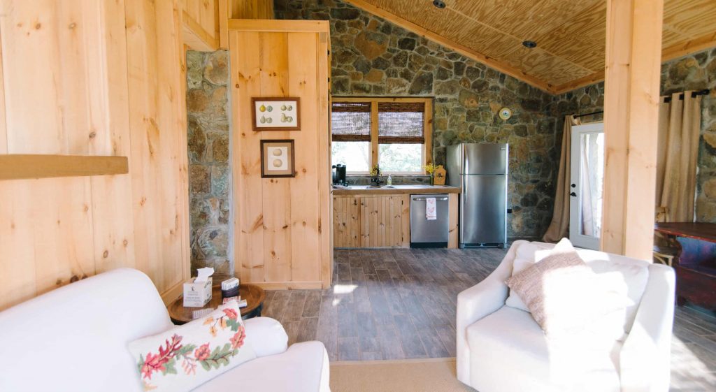 Blue Ridge Mountain Cottages | Romantic Northern Virginia Getaway